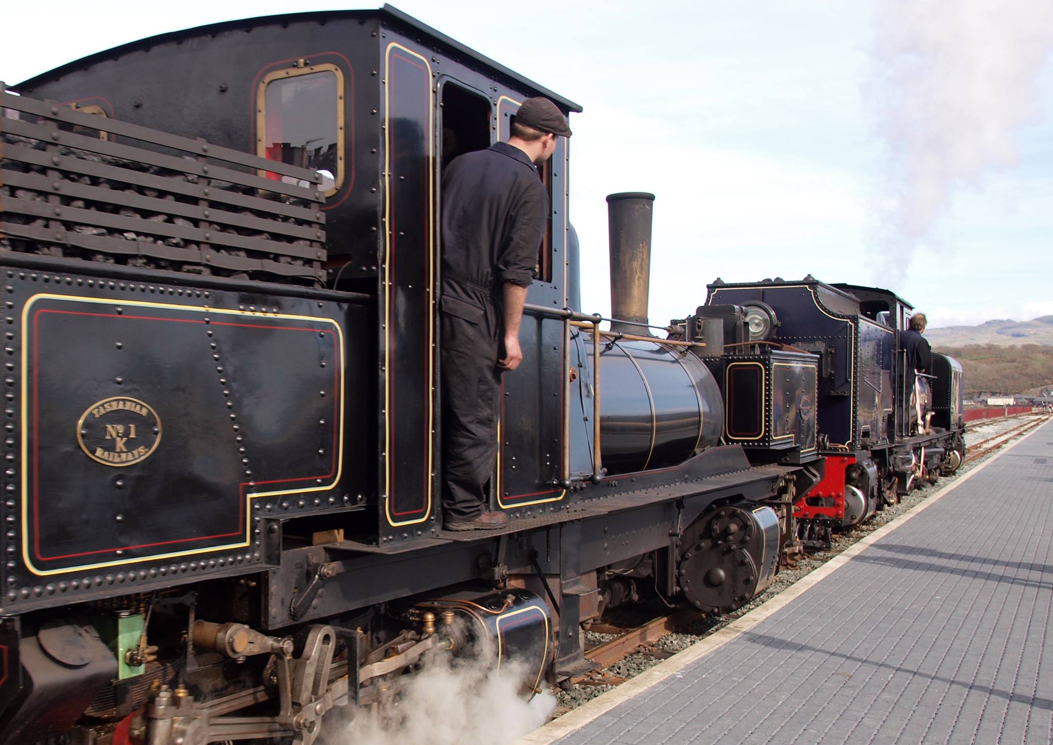 About Us - H Jones Engineering